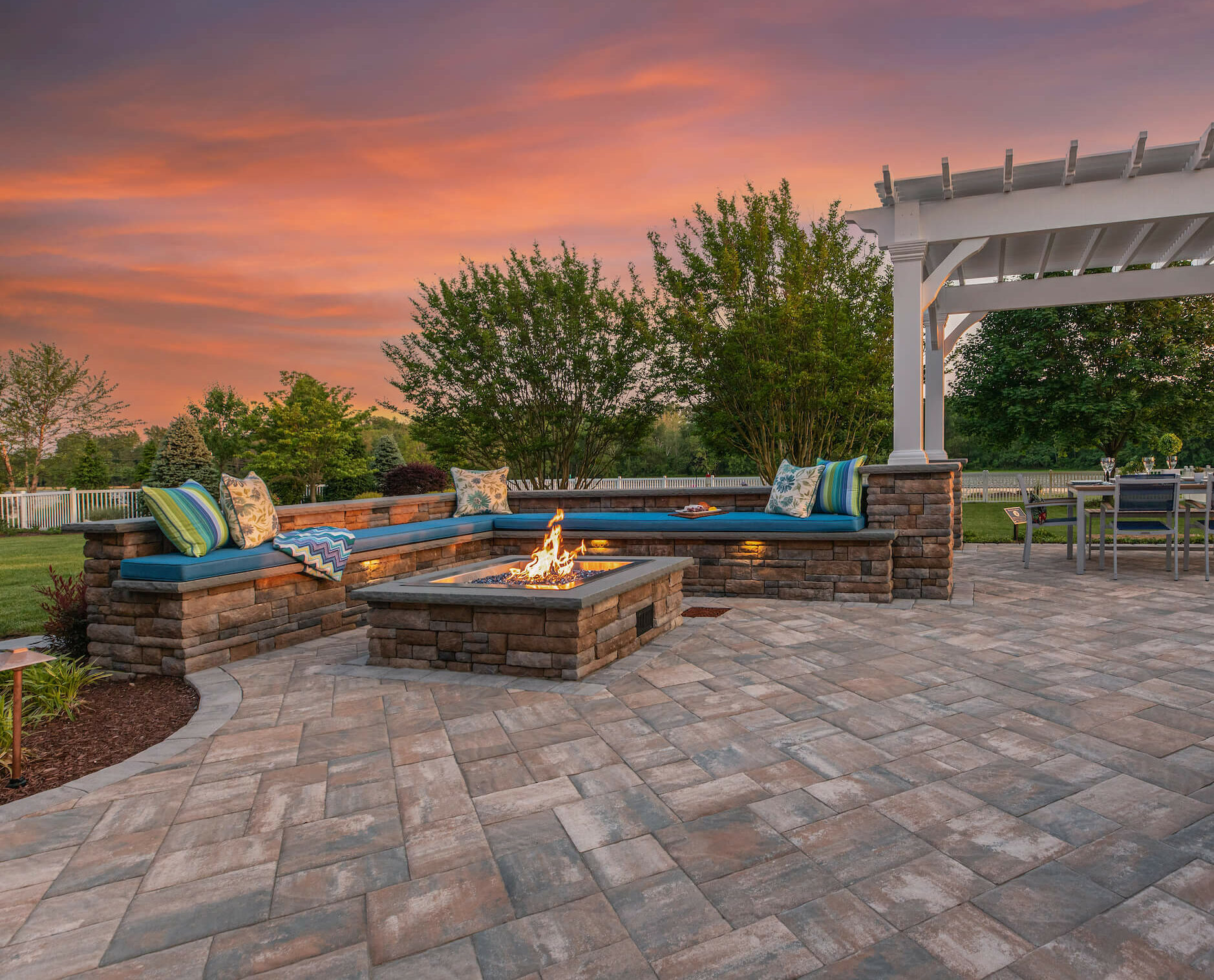Hardscaping: A Comprehensive Guide to Designing Your Outdoor Space ...
